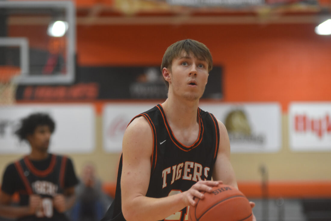 Broken- hearted | News, Sports, Jobs - Marshall Independent